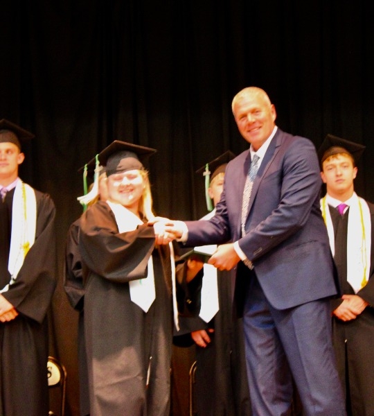 Howells-Dodge Consolidated - Twenty Howells-Dodge Seniors Graduated on ...